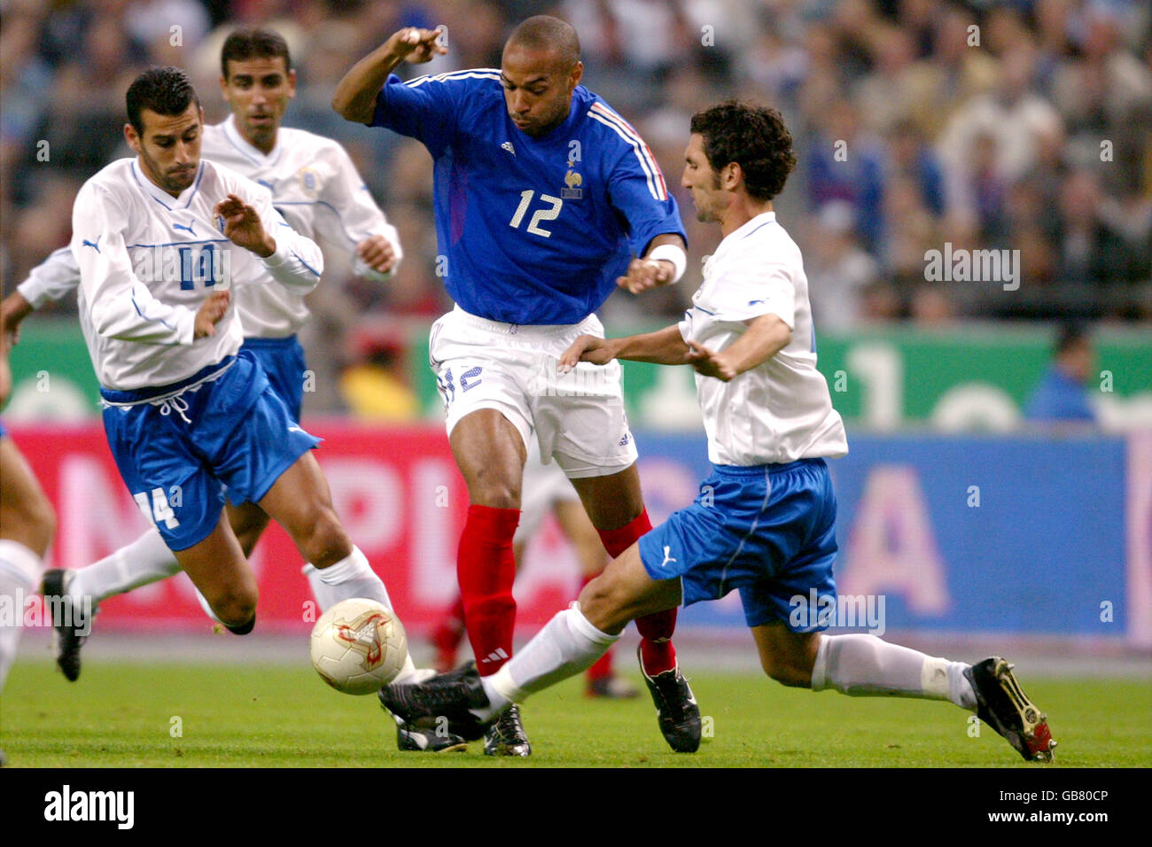 Frances thierry henry takes on israels oren zitoni ariel hi-res stock ...