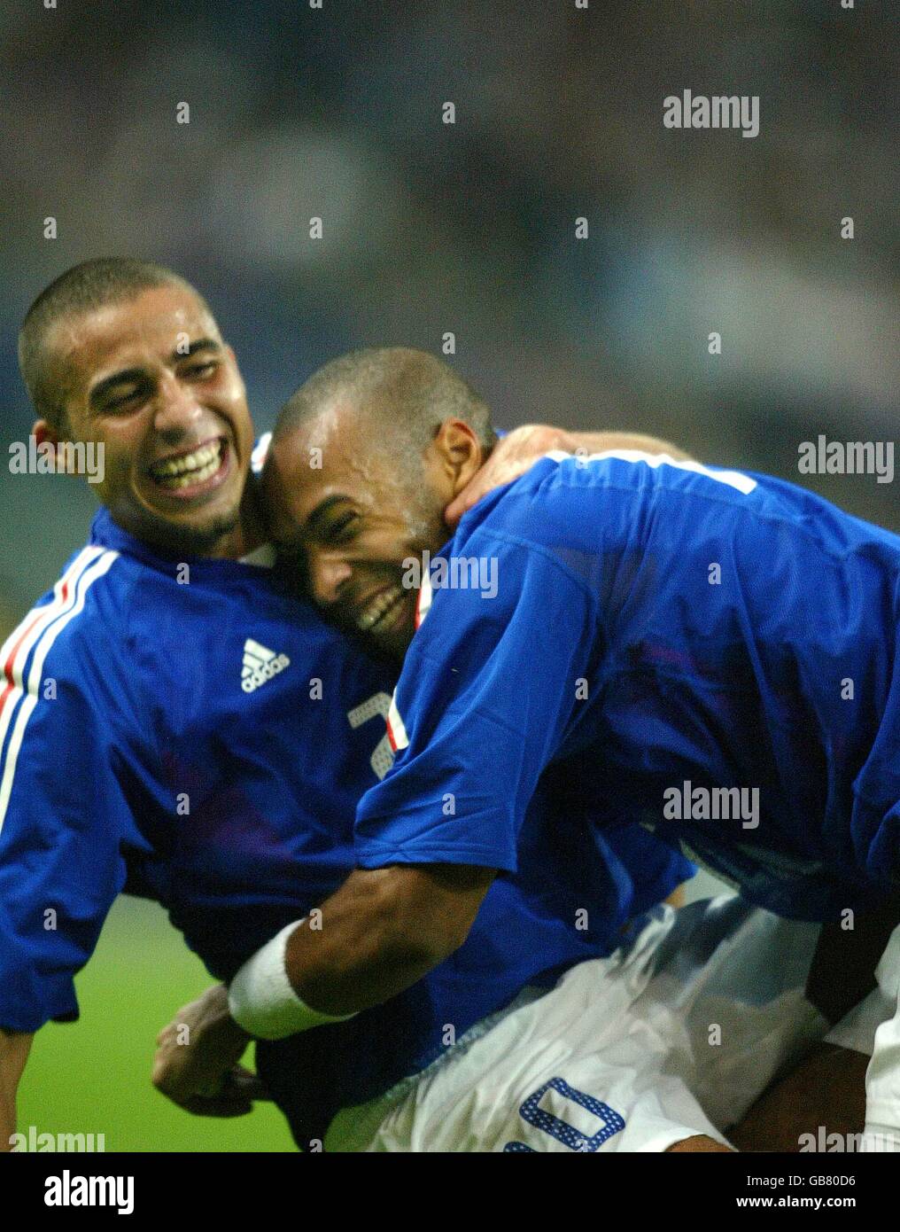 Thierry henry 2004 euro hi-res stock photography and images - Alamy