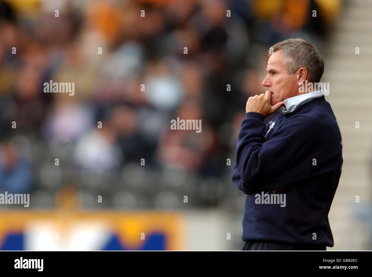 Football action peter taylor hi-res stock photography and images - Alamy