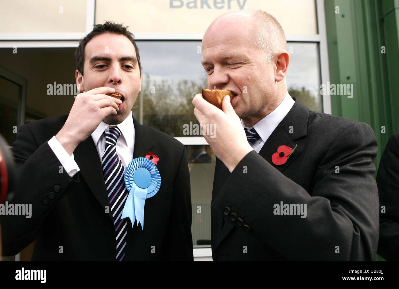Shadow Foreign Secretary William Hague (right) joins Conservative ...