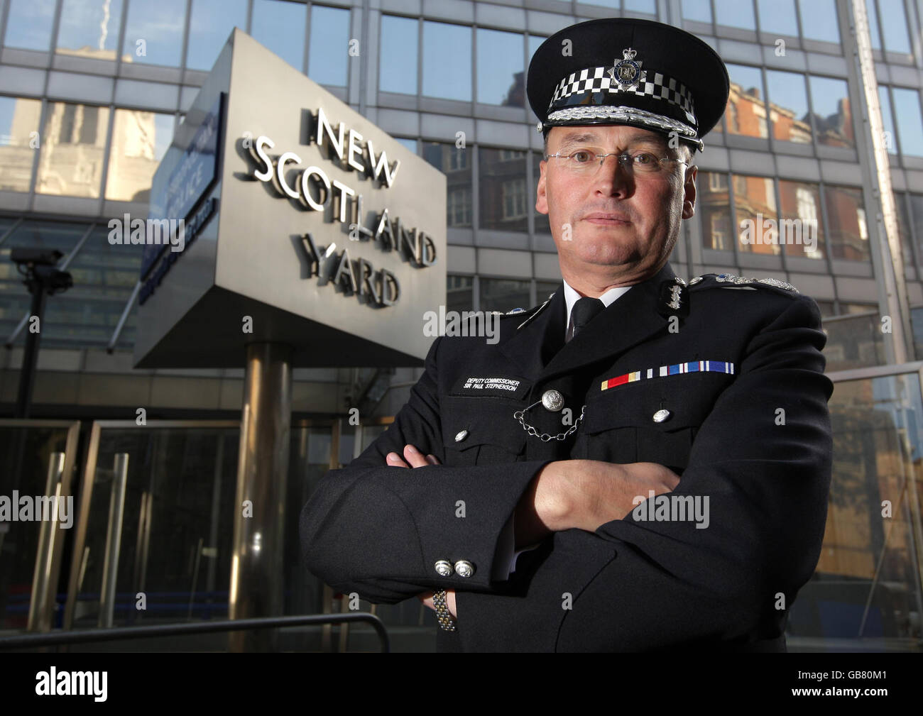 Metropolitan Police Deputy Commissioner Sir Paul Stephenson Stock Photo ...