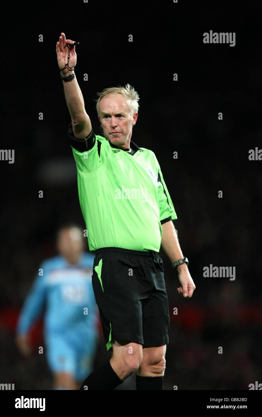 The referee peter walton hi-res stock photography and images - Alamy