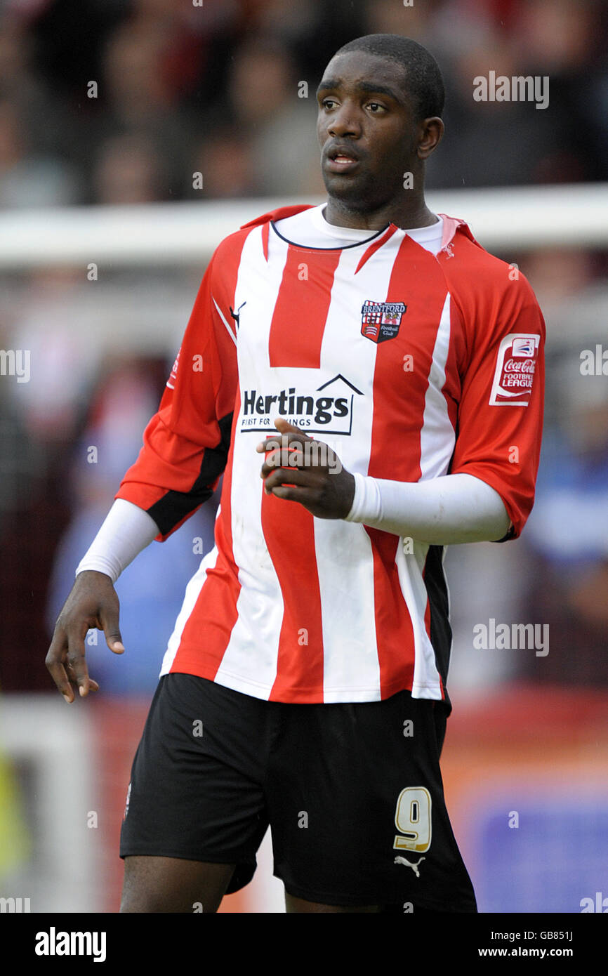 Soccer - Coca-Cola Football League Two - Brentford v Shrewsbury Town ...