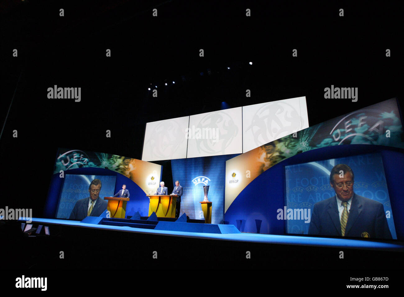 Uefa cup draw hi-res stock photography and images - Alamy