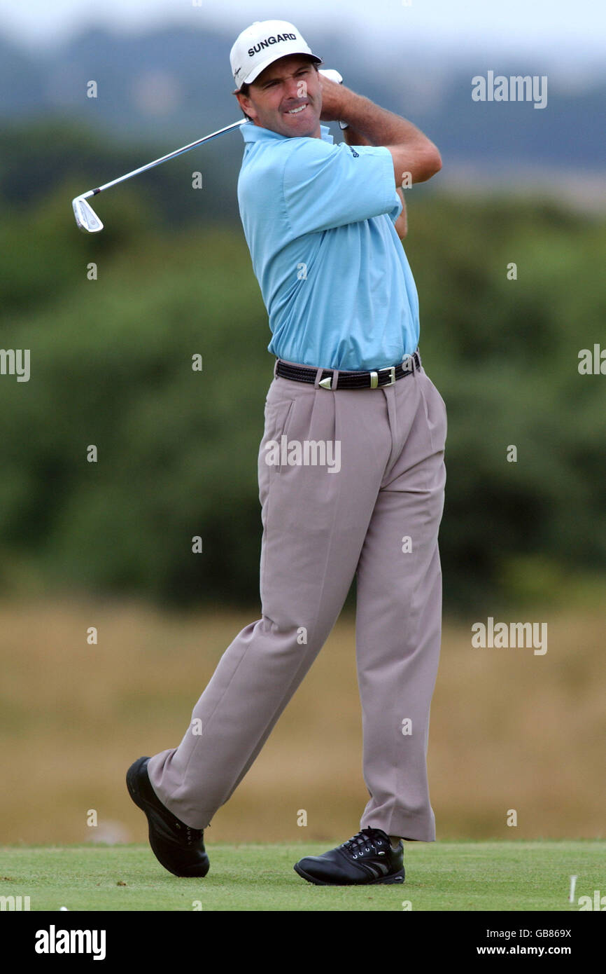 Golf - The Open Golf Championship - Sandwich -Second Round. Len ...