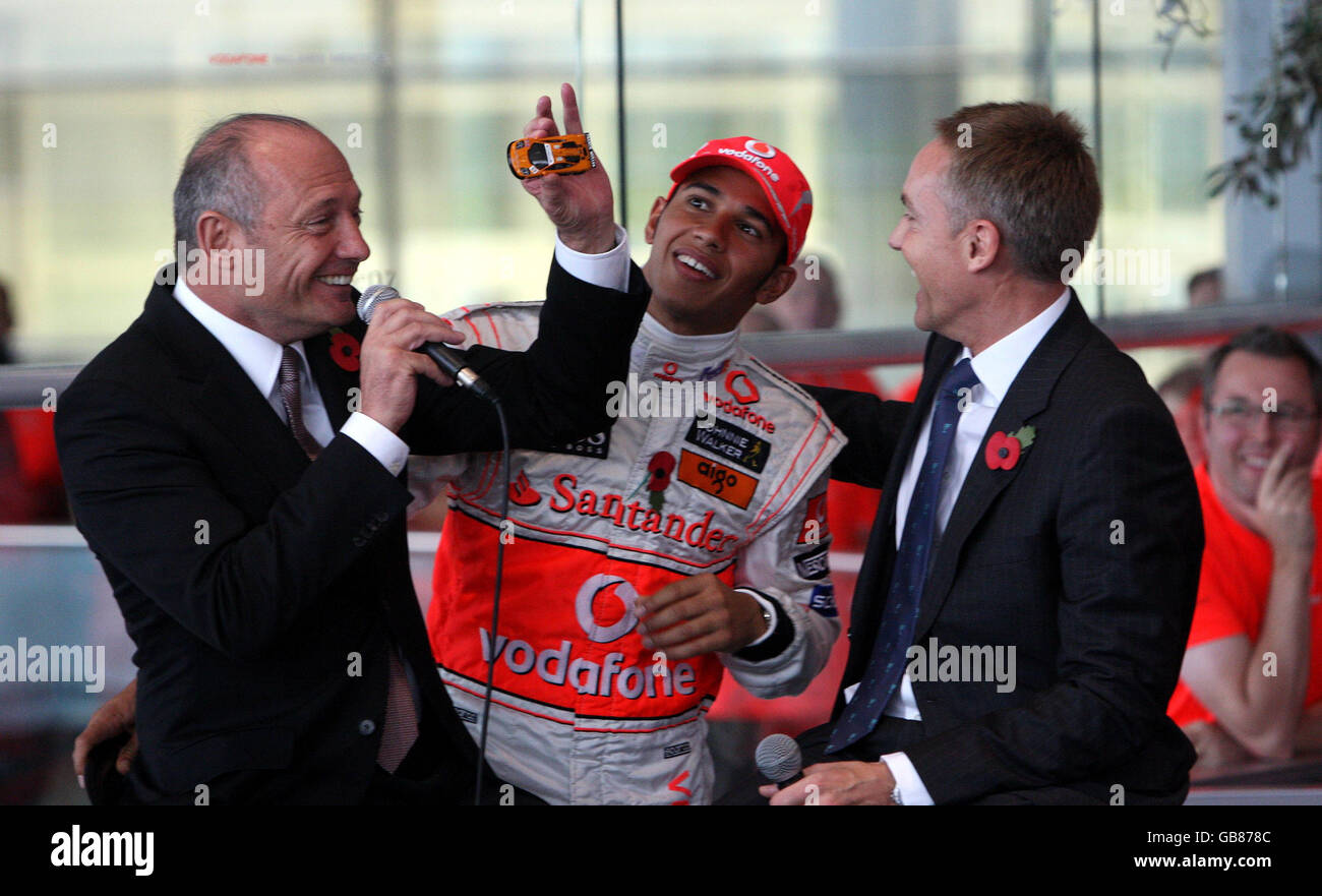 Lewis Hamilton returns to the UK Stock Photo - Alamy