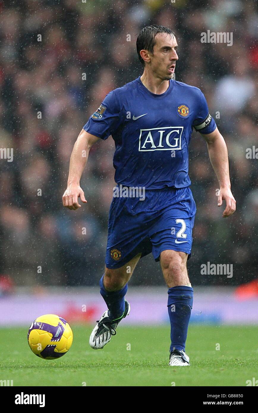 Gary neville arsenal hi-res stock photography and images - Alamy