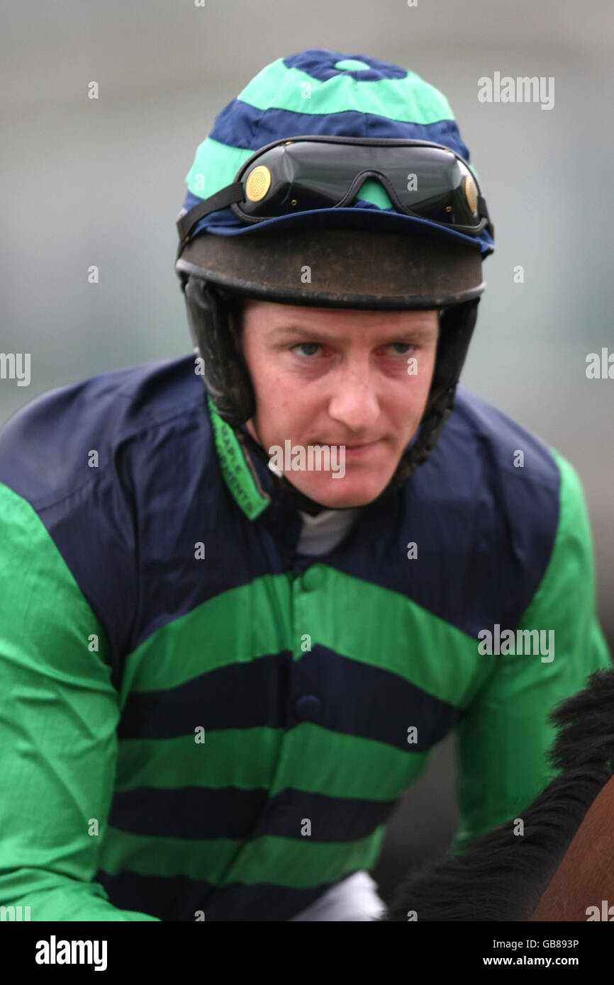 Horse racing wetherby racecourse hi-res stock photography and images ...