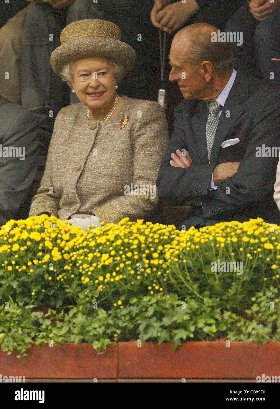 Queen elizabeth ii visit slovakia hi-res stock photography and images ...