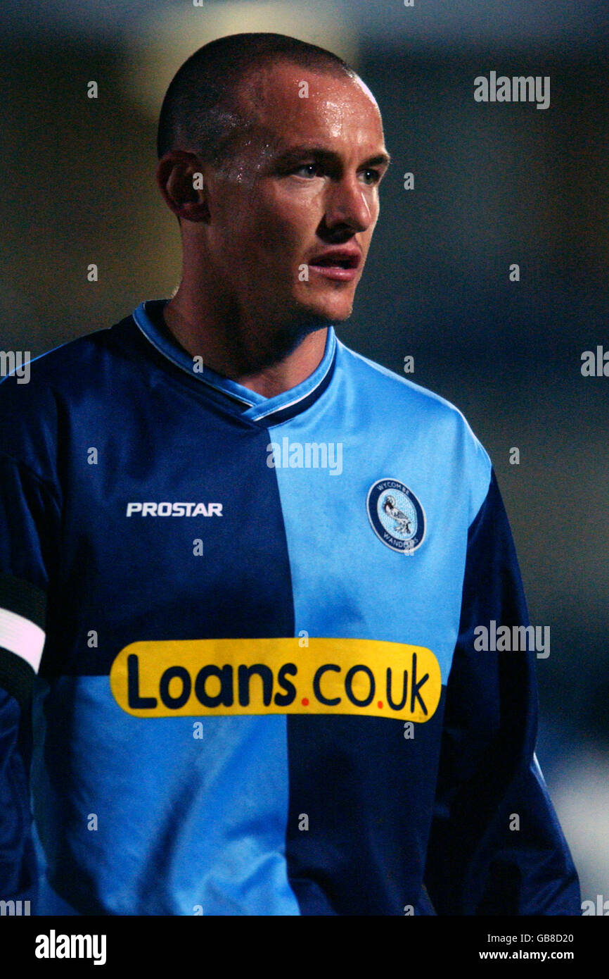Wycombe wanderers michael simpson hi-res stock photography and images ...