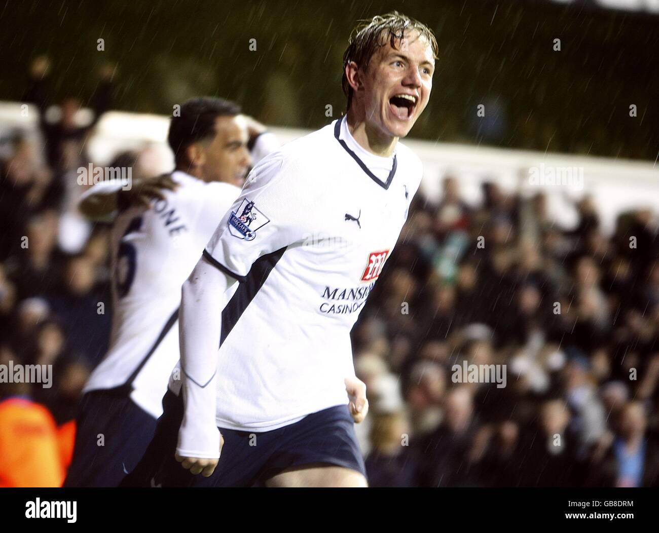 Tottenham hotspurs roman pavlyuchenko celebrates scoring hi-res stock ...