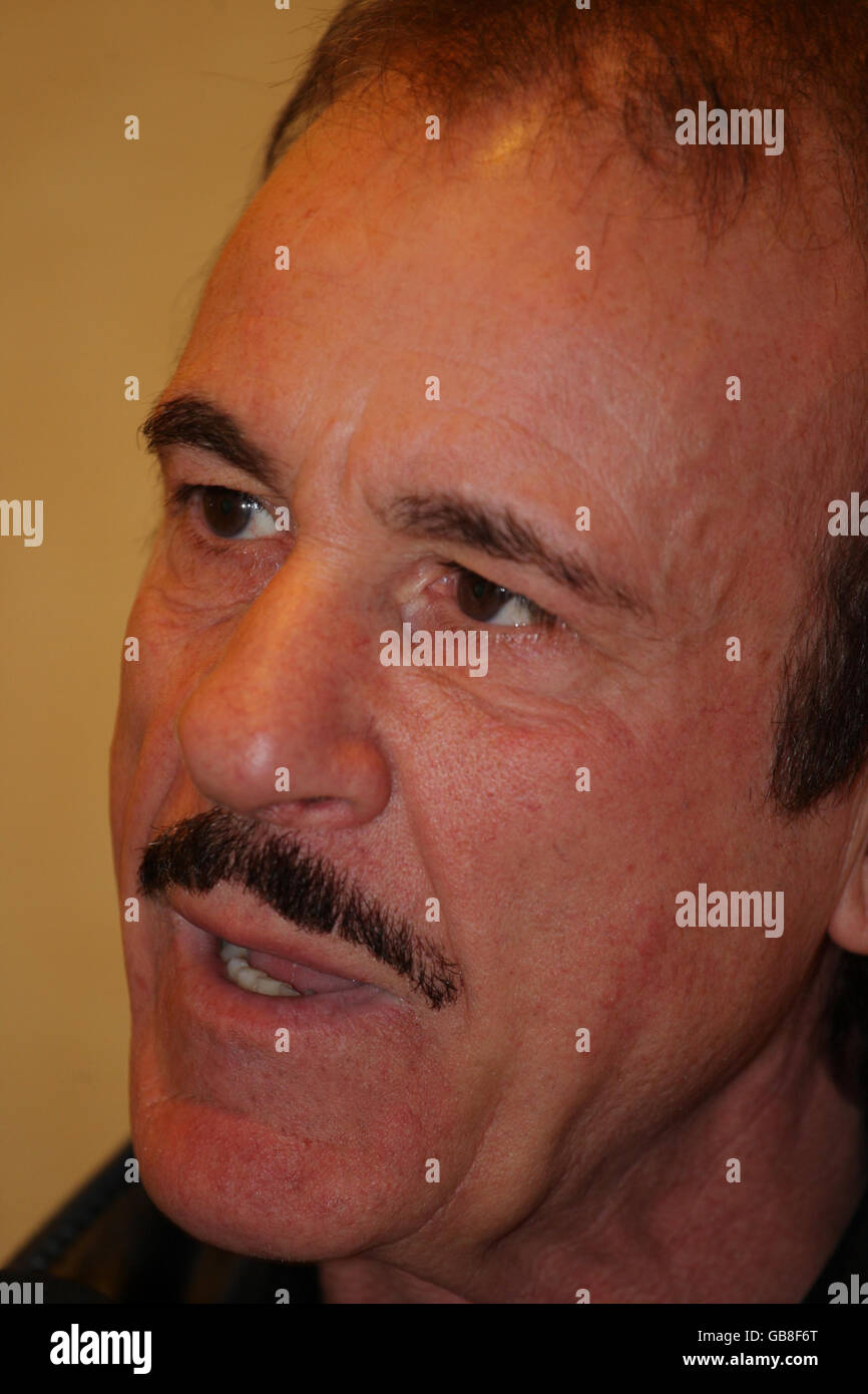 Father roy hi-res stock photography and images - Alamy