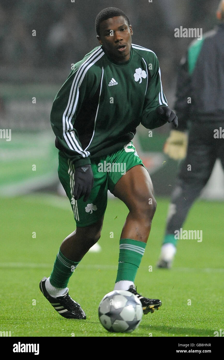 Soccer - UEFA Champions League - Group B - Werder Bremen v ...