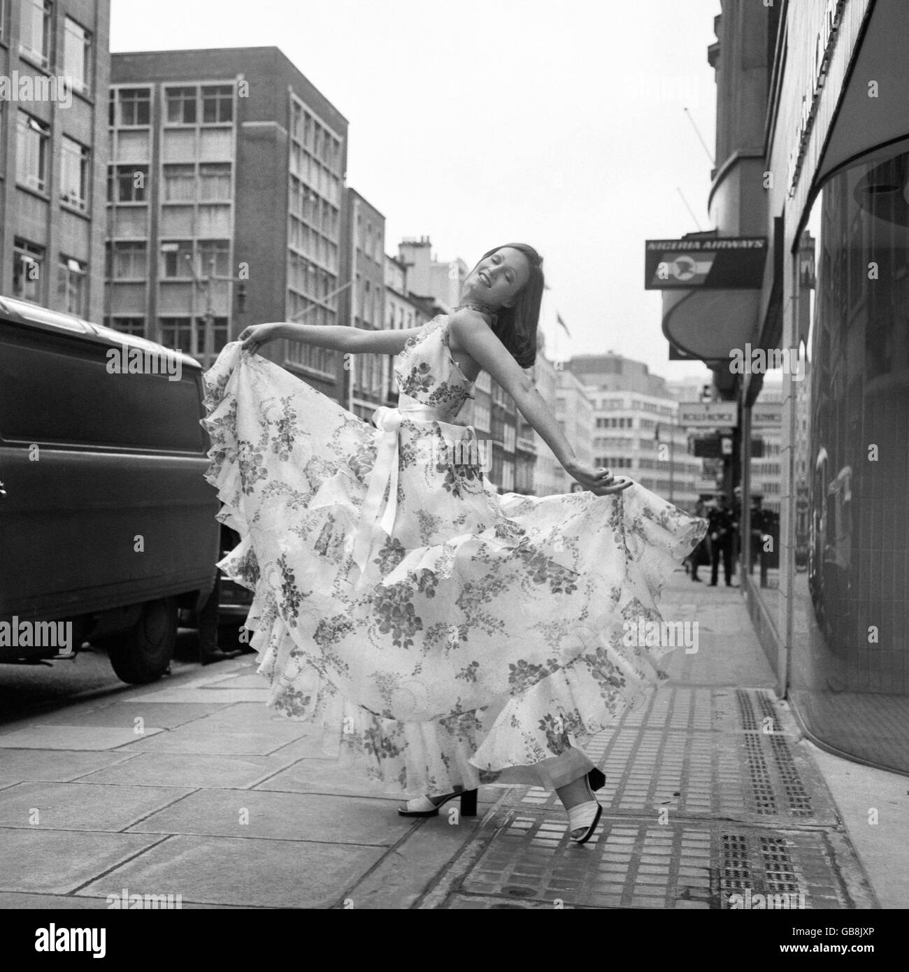 1972 fashion model hi-res stock photography and images - Alamy