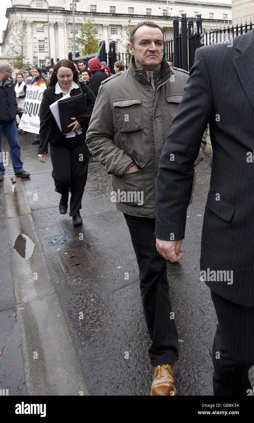 Basque terrorist court case. Eta member Inaki de Juana Chaos, 53 ...