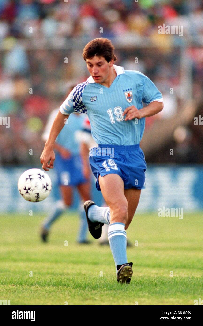 Fabian oneil hi-res stock photography and images - Alamy