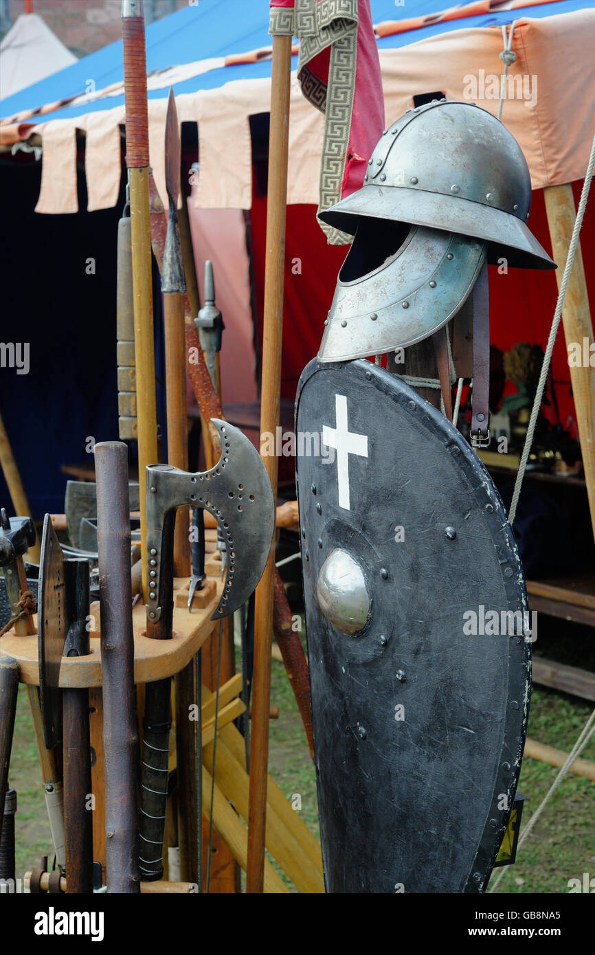 Medieval arming sword hi-res stock photography and images - Alamy
