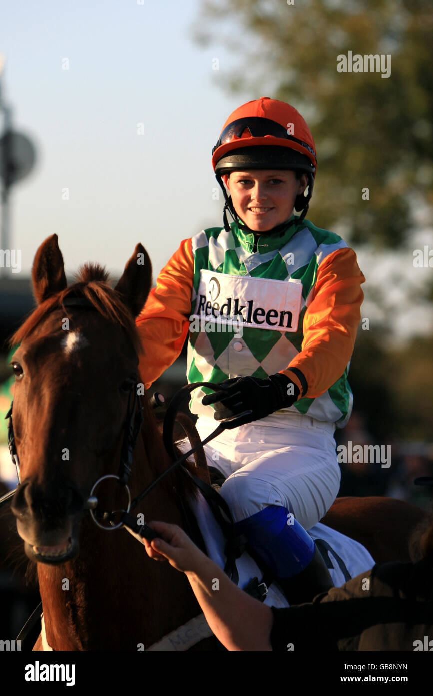 Horse Racing - Fakenham Racecourse Stock Photo - Alamy