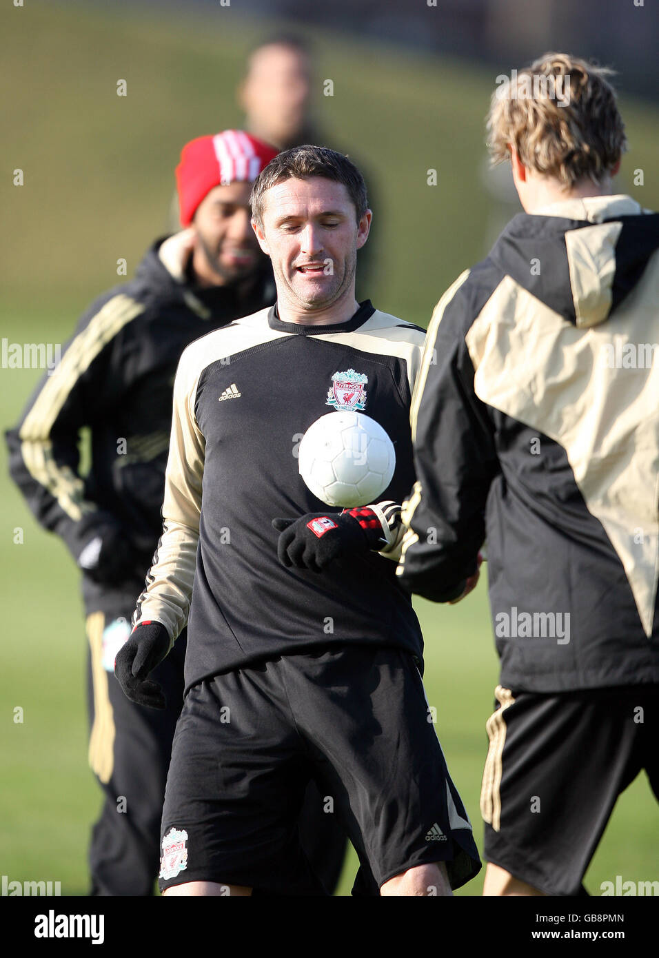 Robbie keane liverpool champions league hi-res stock photography and ...