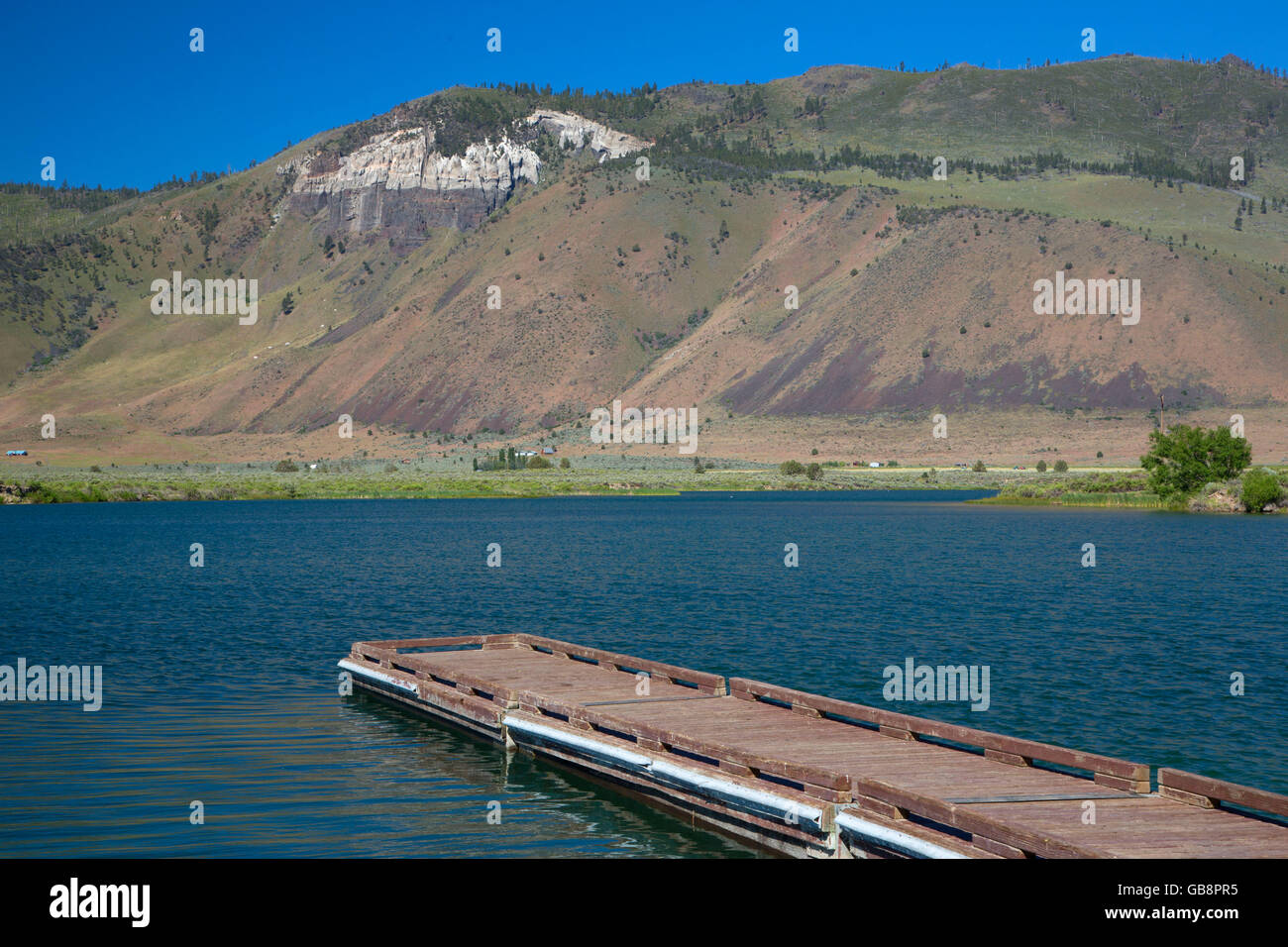 Ana Reservoir, Summer Lake Wildlife Area, Oregon Outback Scenic Byway ...