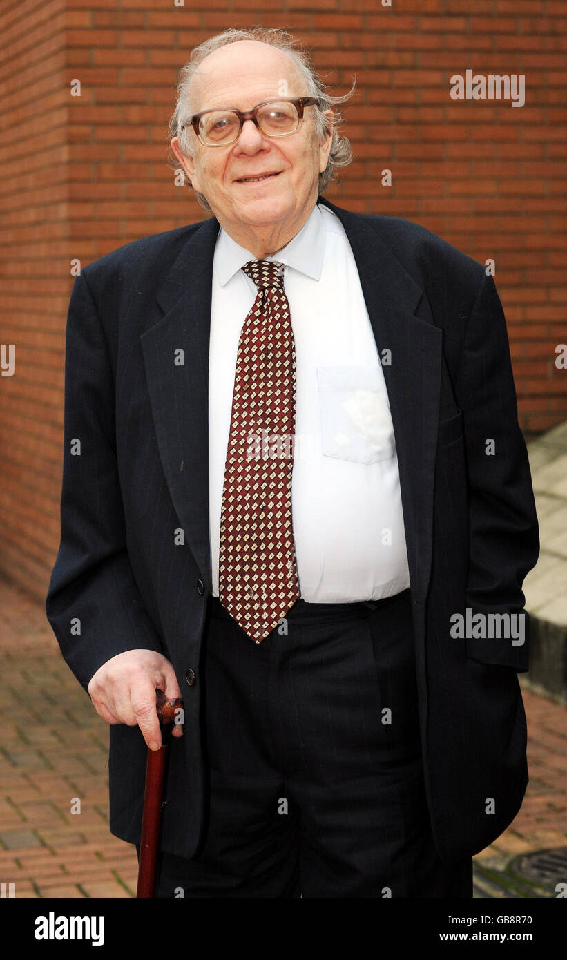 Arnold court case hi-res stock photography and images - Alamy