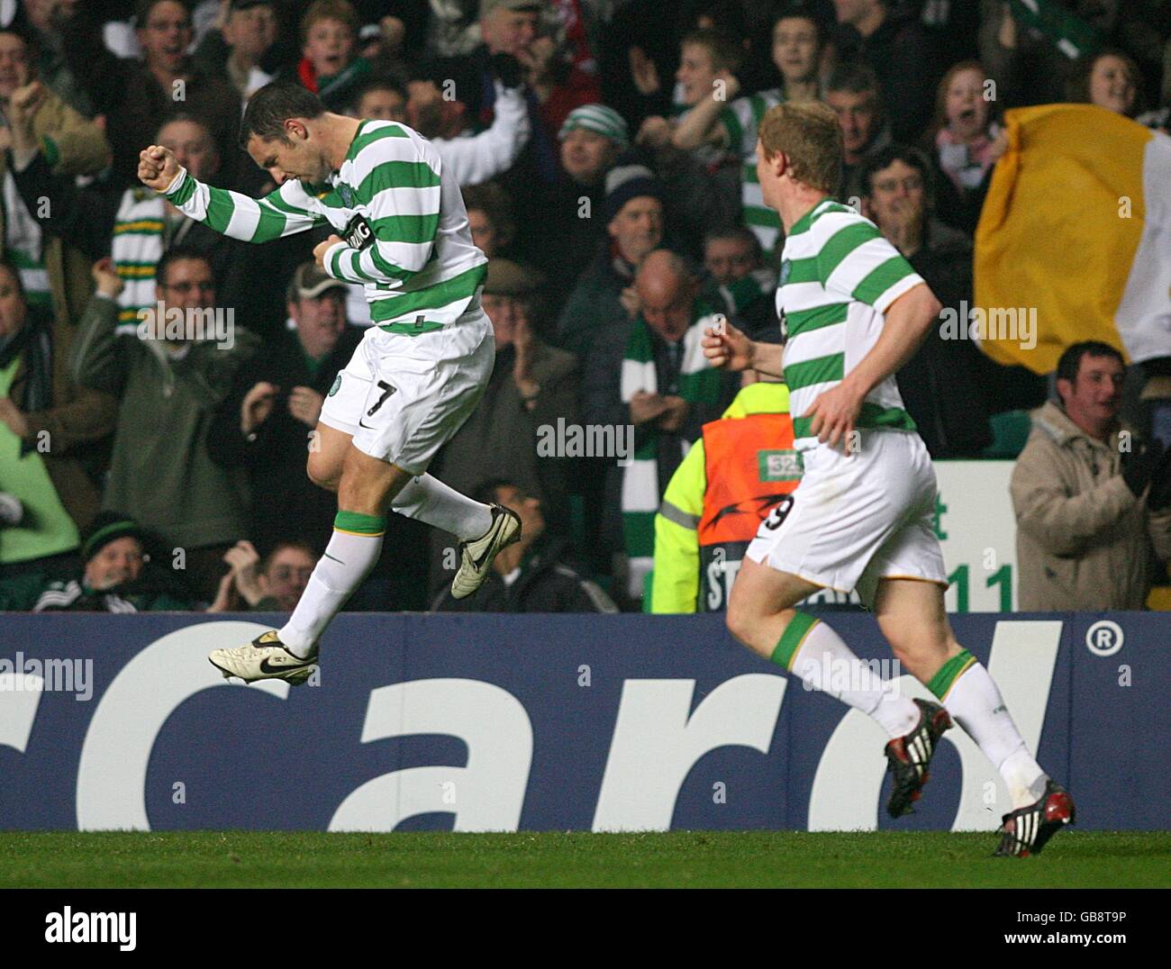 Soccer - UEFA Champions League - Group E - Celtic v Manchester United ...