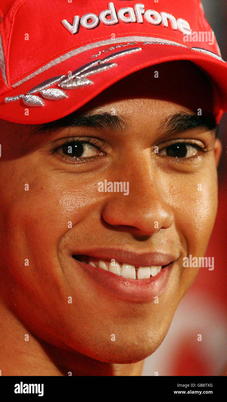 Showbiz hamilton head shot headshot hi-res stock photography and images ...