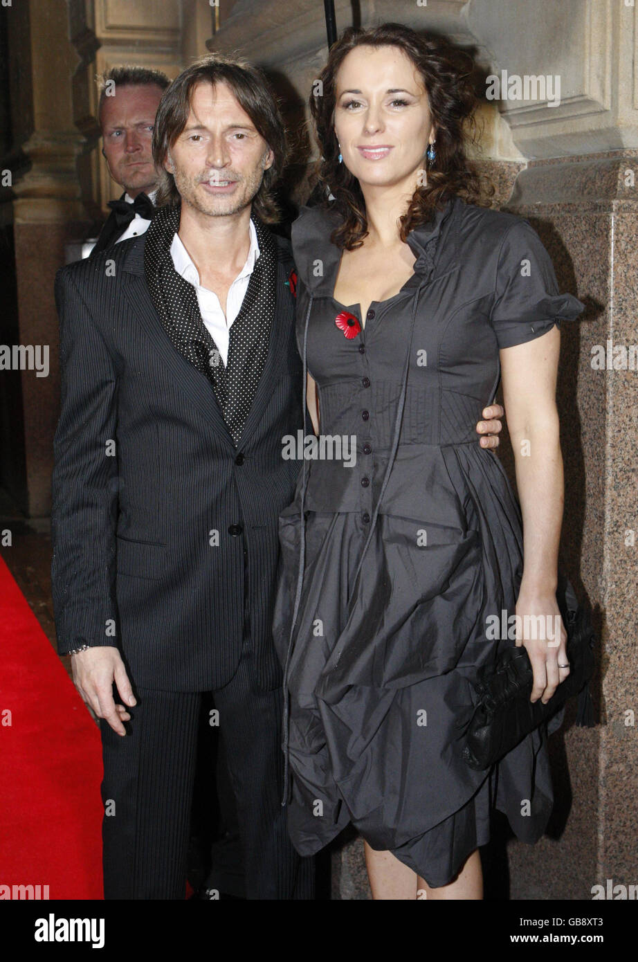 Actor robert carlyle and his wife hi-res stock photography and images ...