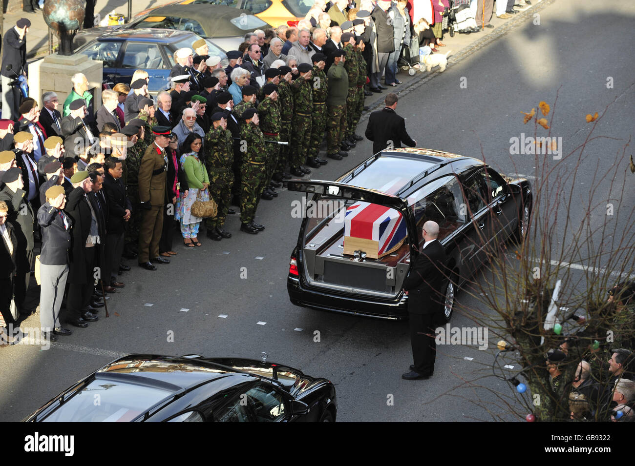 Defence repatriation general view gv people union jack flag hi-res ...
