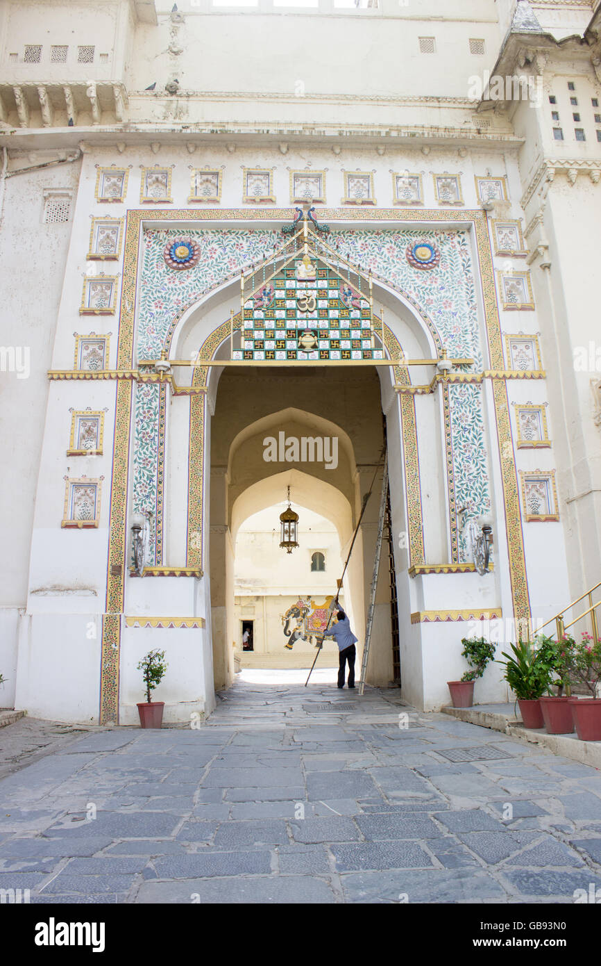 The gate of the Udaipur City Palace Rajasthan royal Stock Photo - Alamy