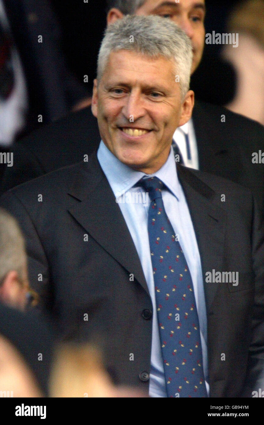 Fa chief executive mark hi-res stock photography and images - Alamy