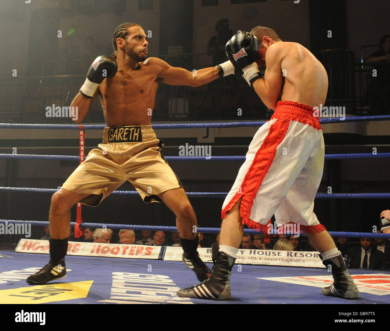 High wycombes gareth couch faces telfords shaun walton hi-res stock ...