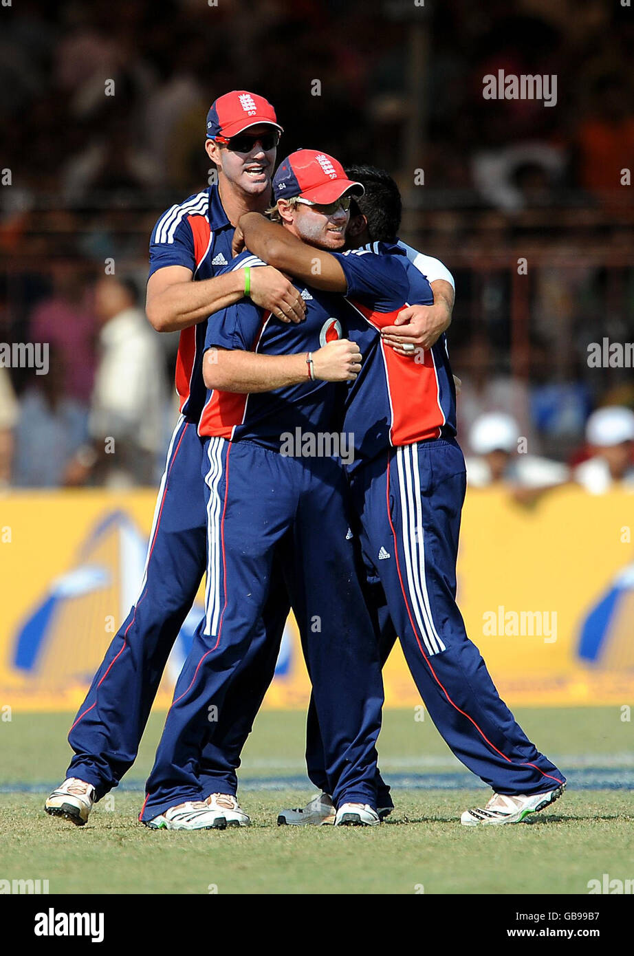 England's Ian Bell is congratulated by Samit Patel and Kevin Pietersen ...