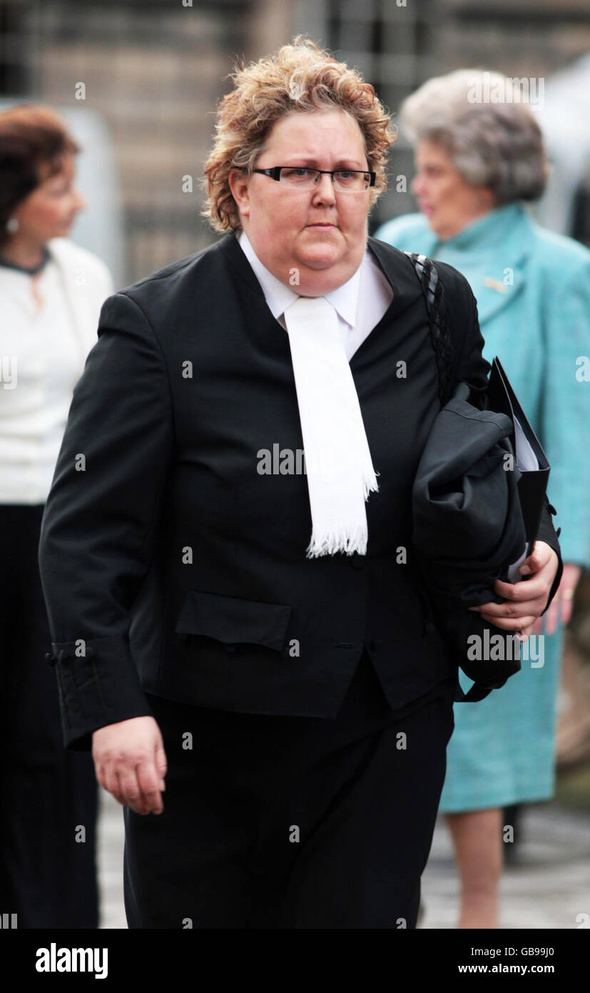 Maggie Scott QC arrives at Edinburgh High Court for the start of the ...