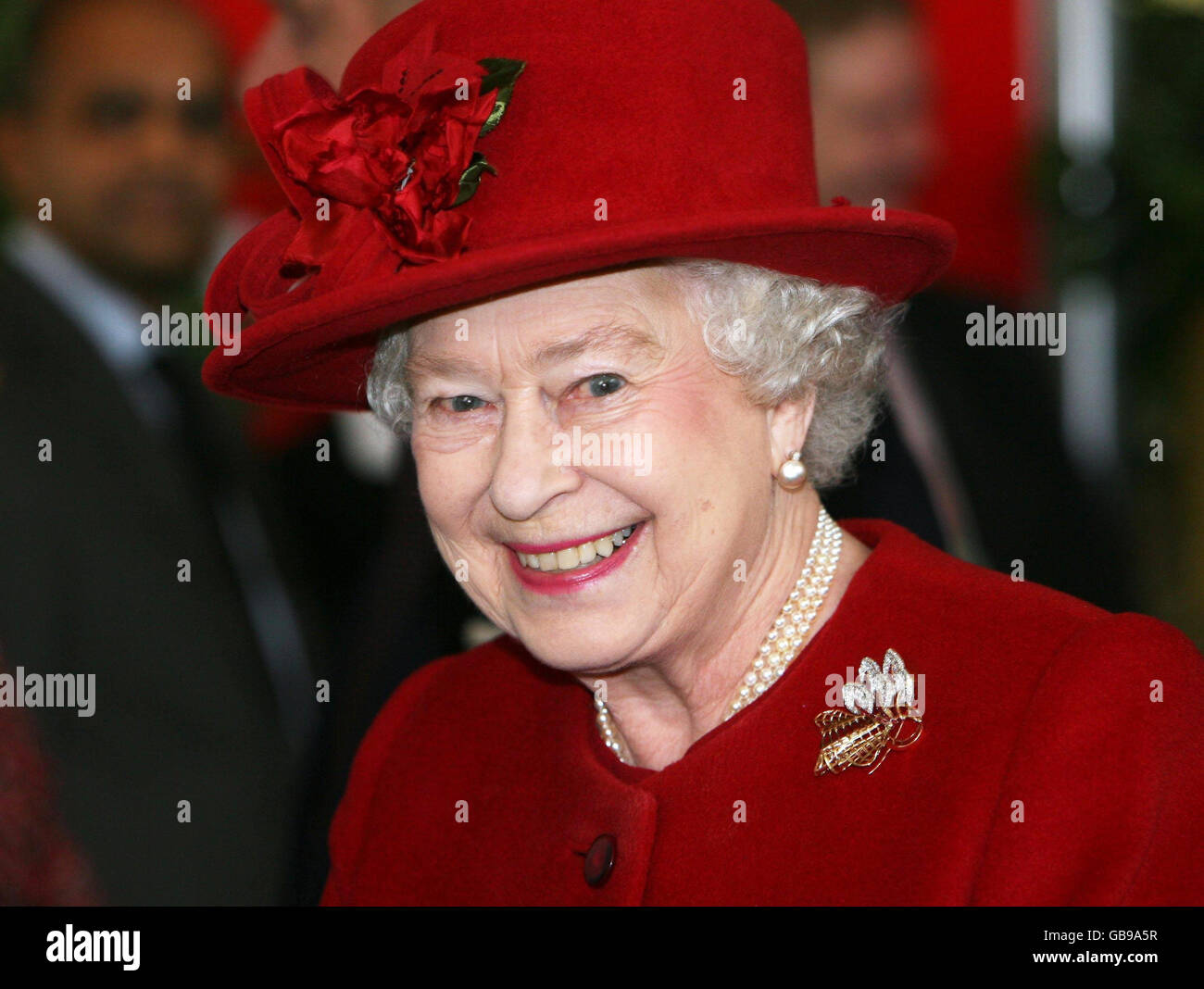 Queen elizabeth ii visits the vodafone global headquarters in newbury ...