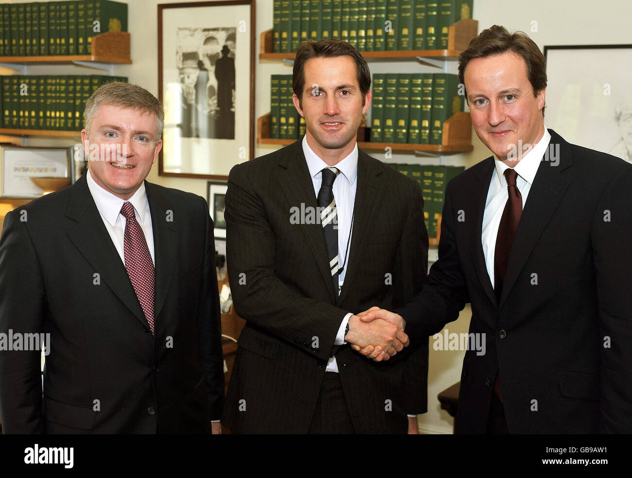David Cameron meets with Ben Ainslie Stock Photo - Alamy