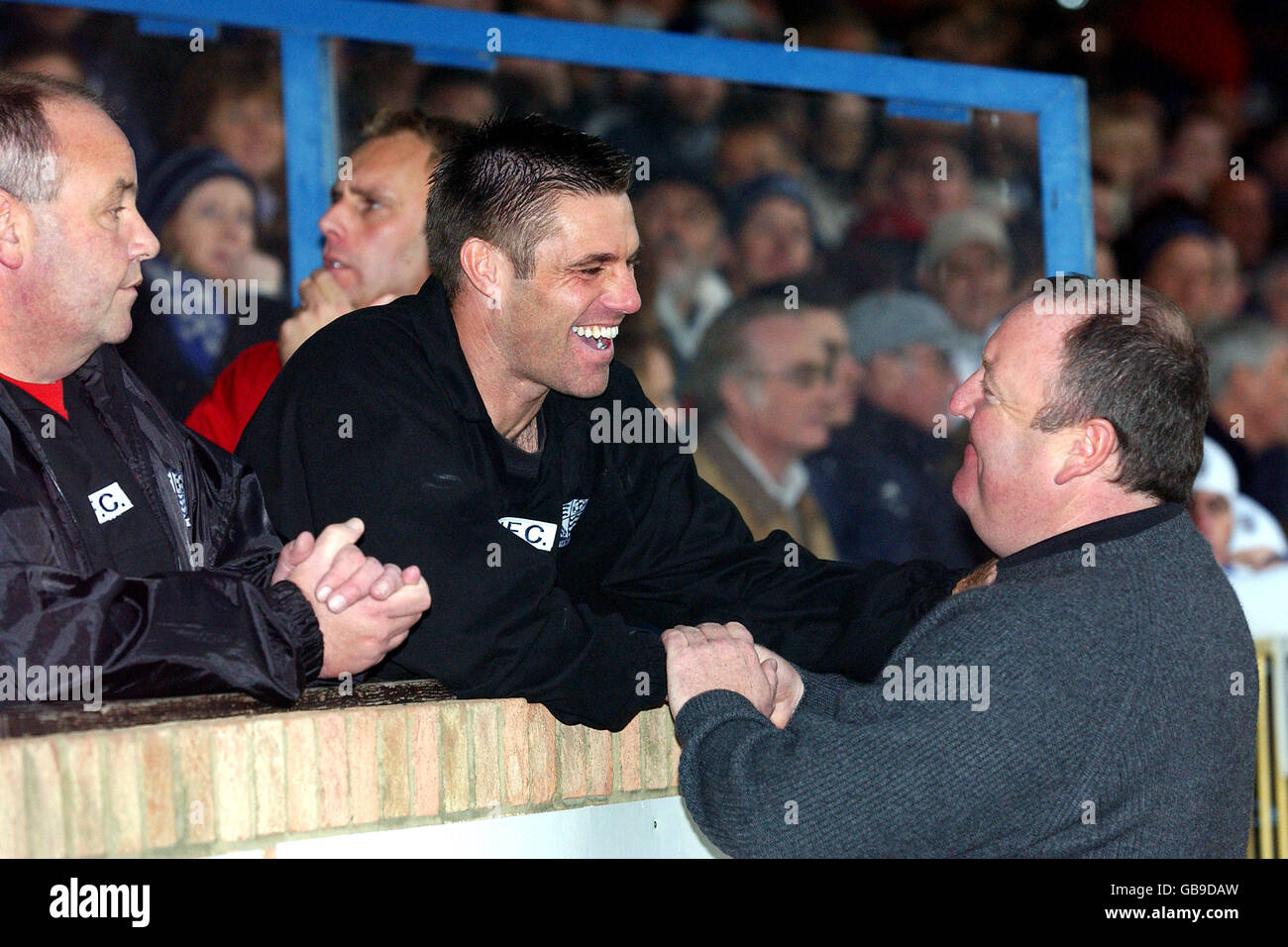 Southend United's caretaker manager Steve Tilson (c) has a friendly ...