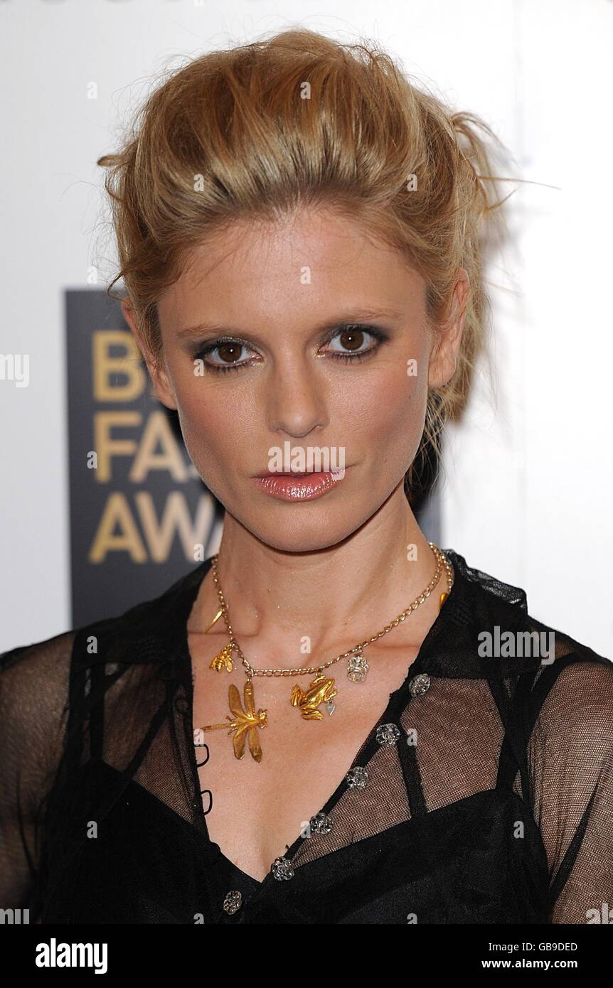 Emilia fox arrives 2008 british fashion awards royal horticultural hall ...