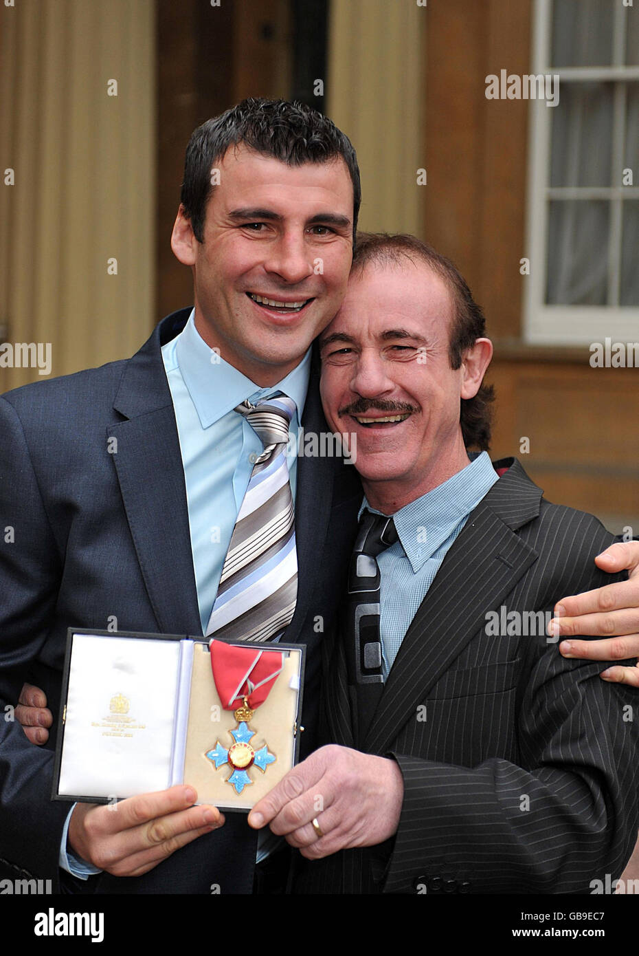 Boxer joe calzaghe undefeated world hi-res stock photography and images ...