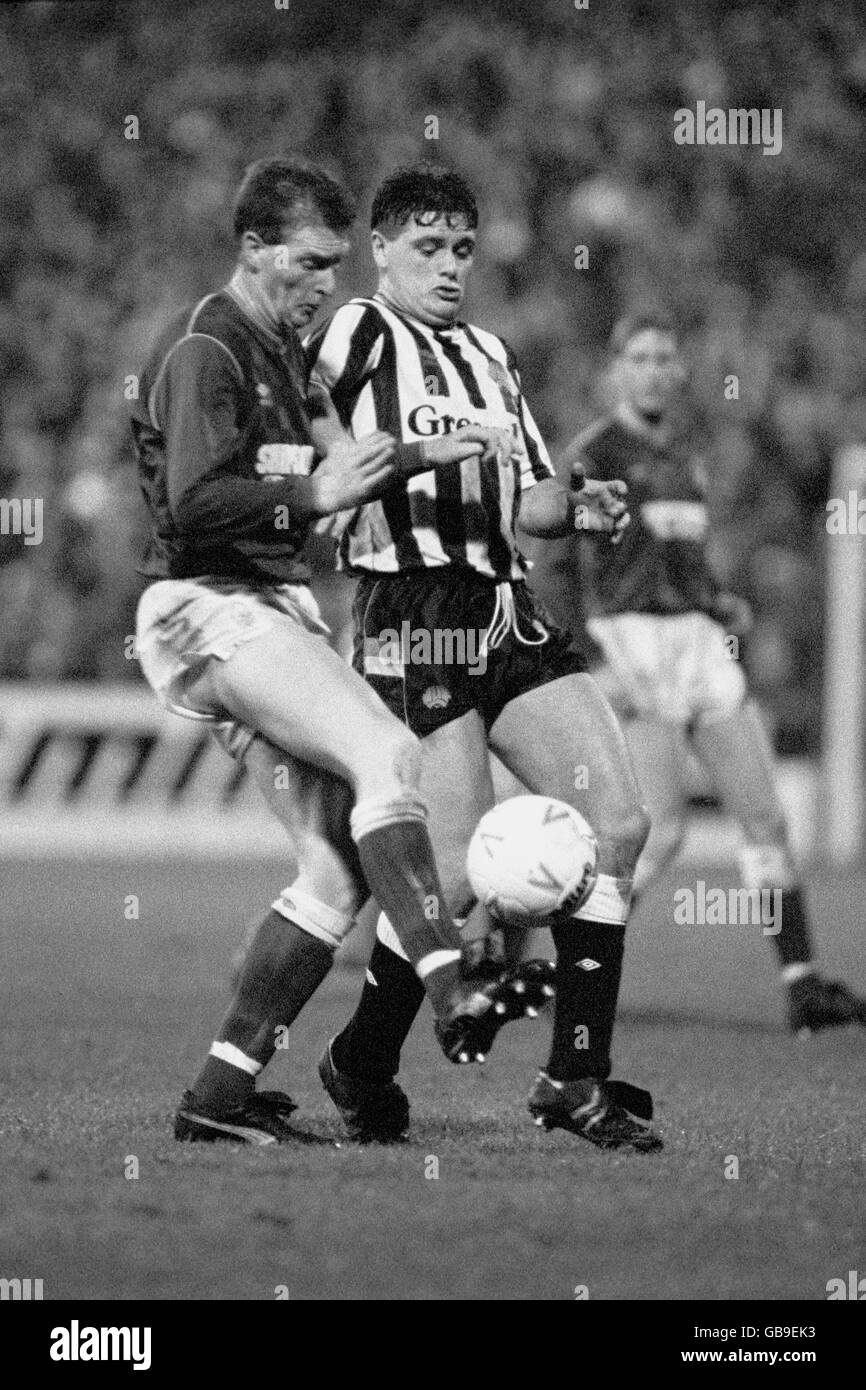 Paul gascoigne newcastle hi-res stock photography and images - Alamy