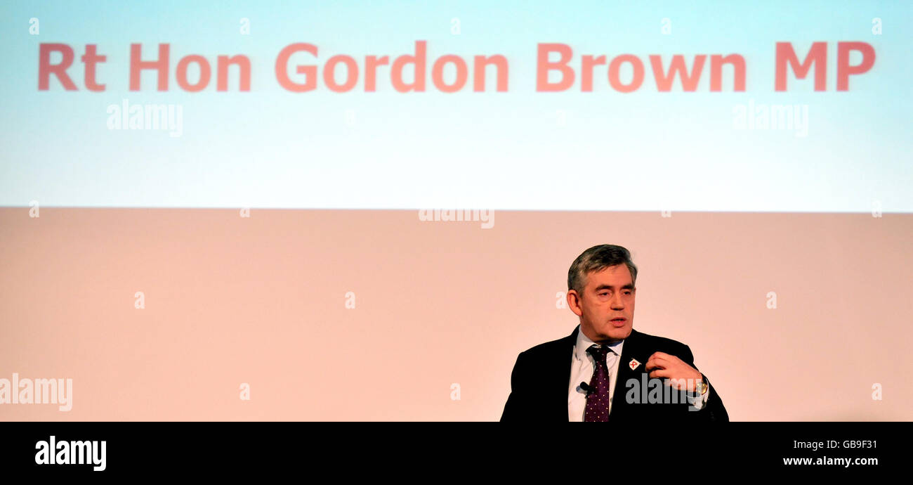 Rt hon gordon brown hi-res stock photography and images - Alamy