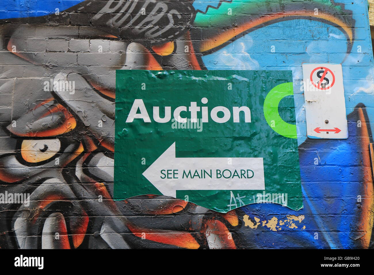 Real estate sign sale australia hi-res stock photography and images - Alamy