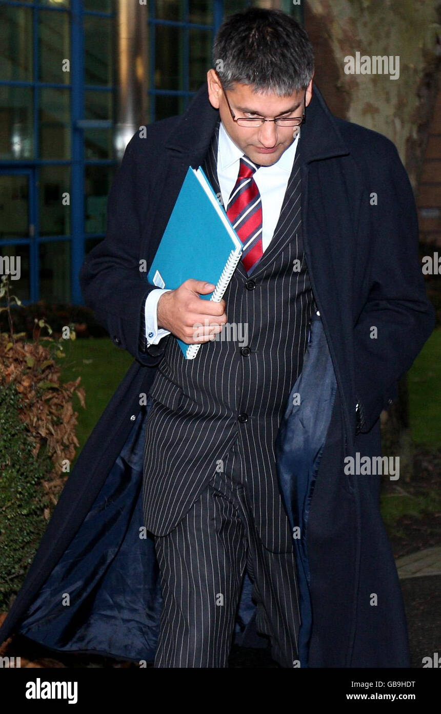 Detective Sergeant Adrian Ramdat, 40, leaves Basildon Crown Court ...