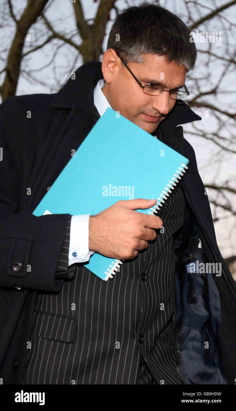 Detective Sergeant Adrian Ramdat, 40, leaves Basildon Crown Court ...