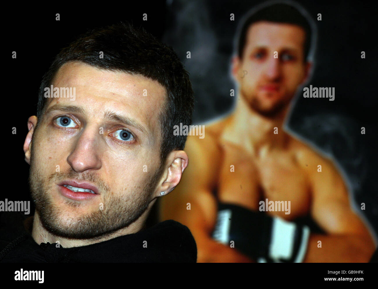 Headshot head shot portrait d1234 hi-res stock photography and images ...