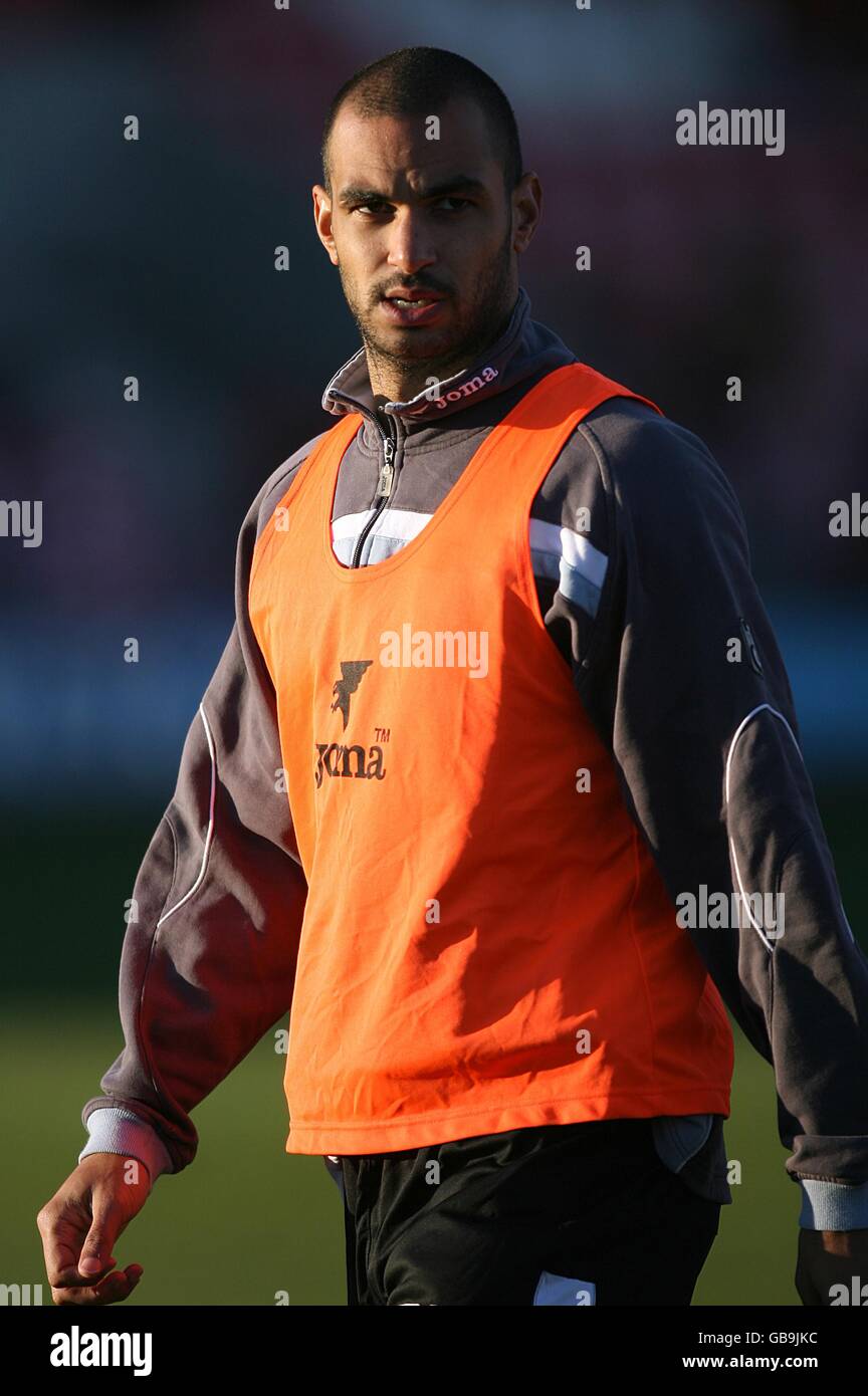 Soccer - Coca-Cola Football League Championship - Blackpool v Charlton ...