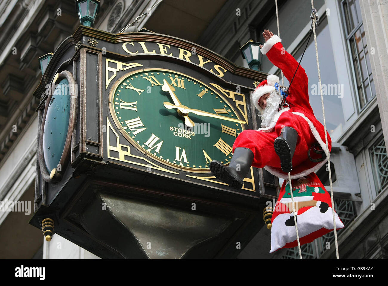 Clerys oconnell street dublin ireland hi-res stock photography and ...
