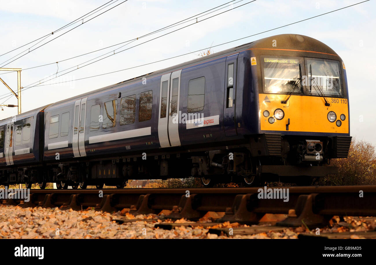 360 desiro train hi-res stock photography and images - Alamy