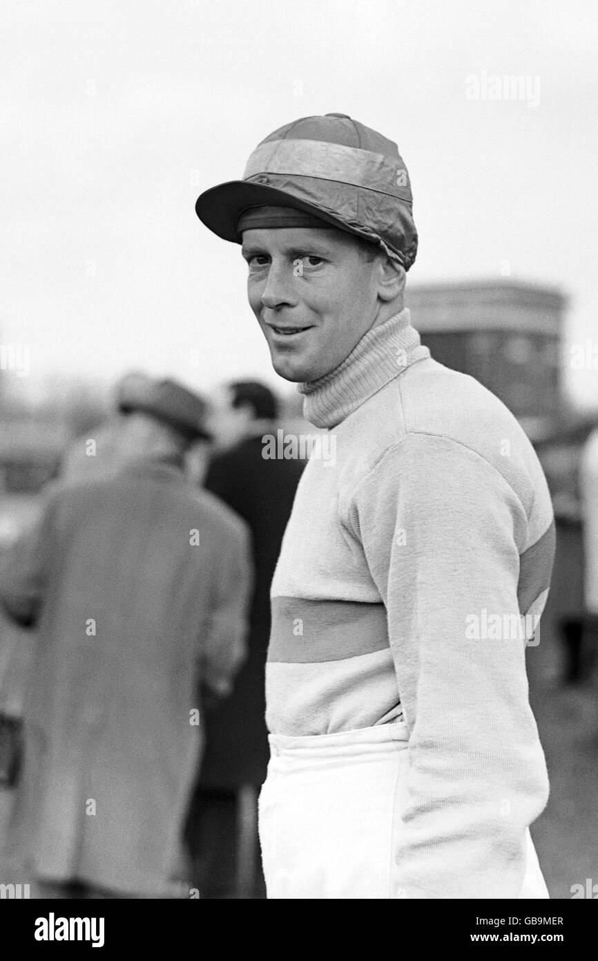 Horse Racing - Hurst Park Stock Photo - Alamy