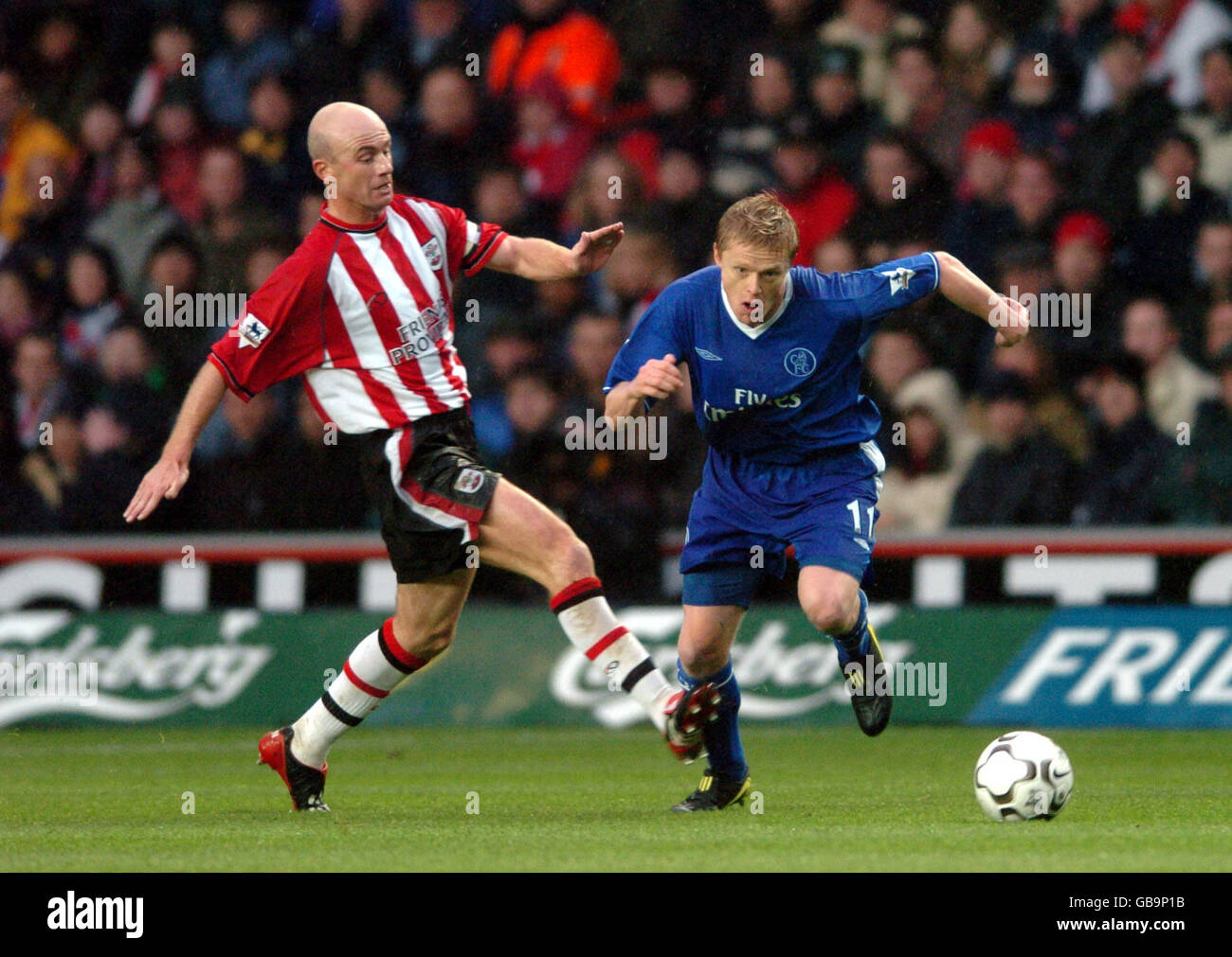 Southampton's Chris Marsden makes contact with Damien Duff Stock Photo ...